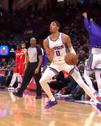 The Power of the Pause: How Hesitation Moves Create Open Shots in ...