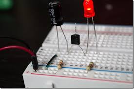 Blinking Led Circuit With Schematic And Explanation