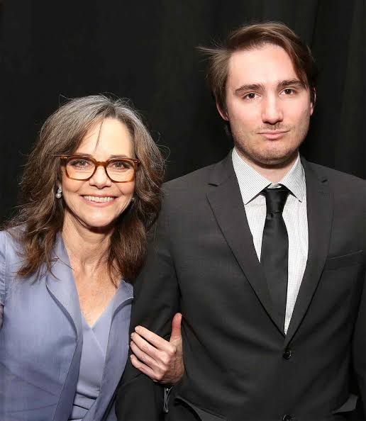 Sally Field and Sam Greisman: A Mother’s Love That Chose Understanding ...