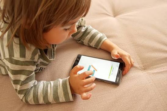 Smart Toys Reduce Kids Phone Time, Boost Machine Bonding | Screen-Free ...